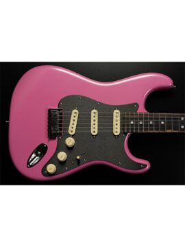 Fender American Ultra Stratocaster Bubble Gum Limited Edition | BigTone